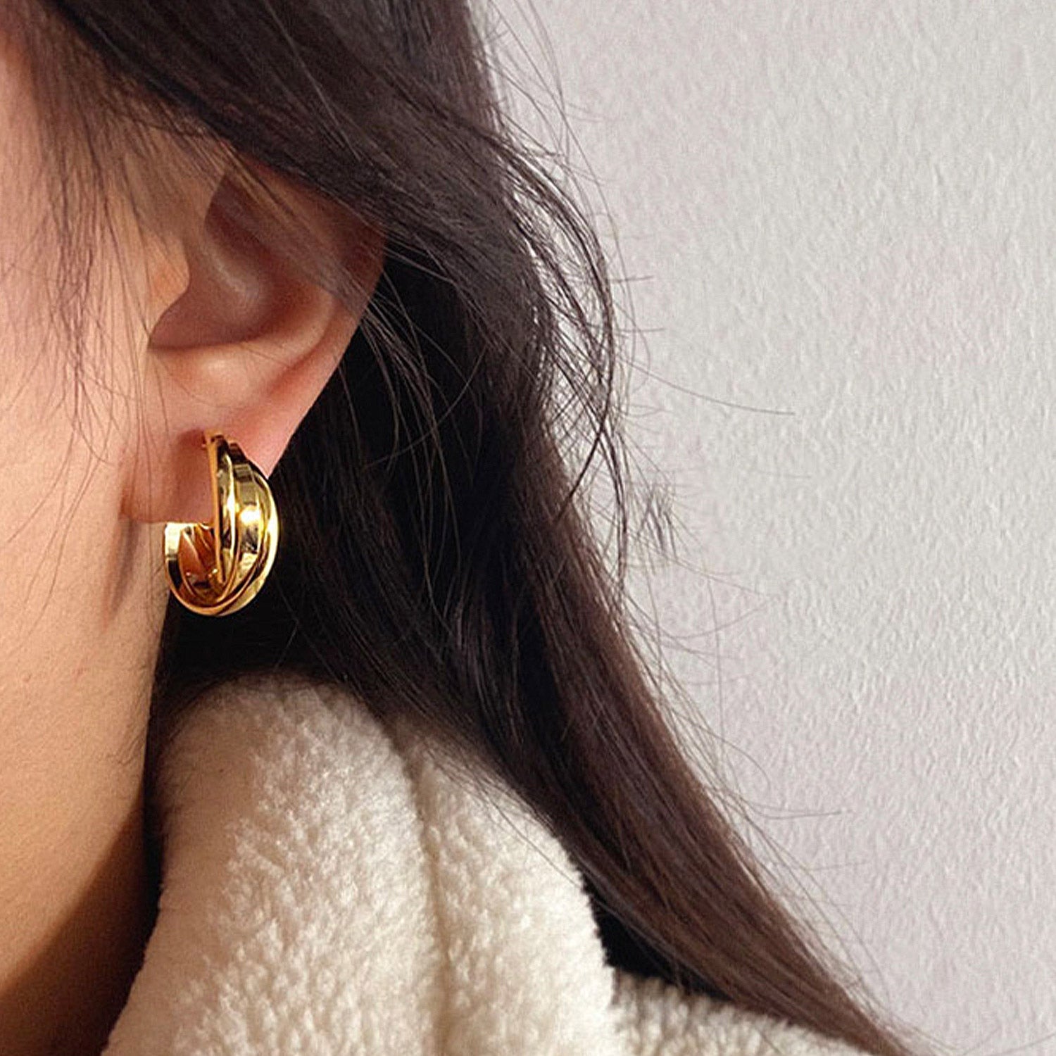 Clip-on Hypoallergenic Circles Ear Cuff Clip