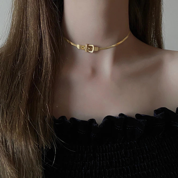Buckle Shape Titanium Steel Choker Necklace